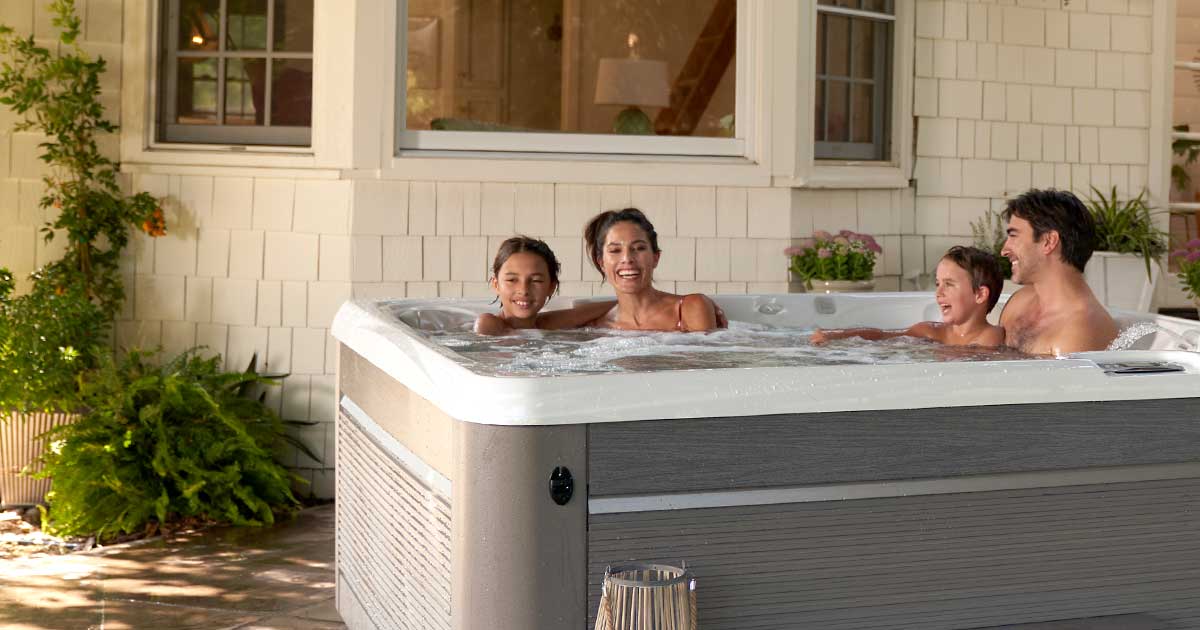 Sioux Falls Hot Tubs & Saunas for Sale | Combined Pool & Spa
